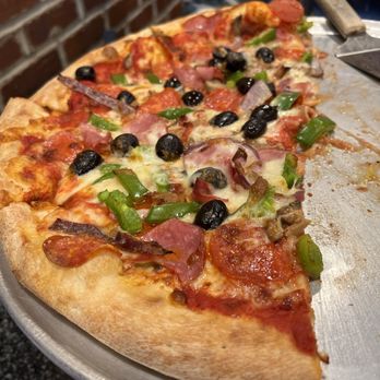 SIMMS PIZZERIA Updated March 2025 13 Photos 63 Reviews 4307 N Roan St Johnson City Tennessee Pizza Restaurant Reviews Phone Number Menu Yelp
