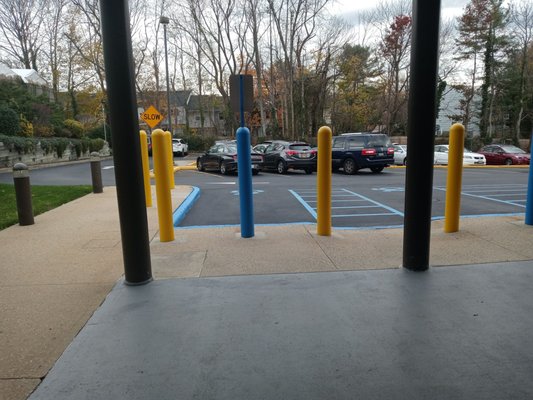 JERICHO PUBLIC LIBRARY - Updated July 2025 - 17 Photos - 1 Merry Ln ...