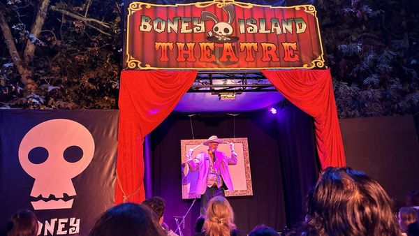 BONEY ISLAND AT NATURAL HISTORY MUSEUM - Updated October 2025 - 136 ...