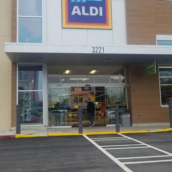 ALDI - Updated October 2025 - 31 Photos & 27 Reviews - 3221 Peachtree ...