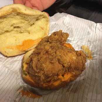 KFC - Updated October 2025 - 16 Photos & 43 Reviews - 2087 N Snelling ...