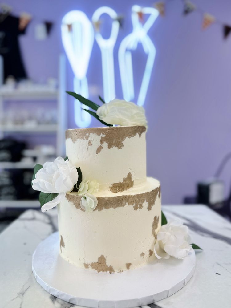 ALLISON’S PETITE PASTRIES - Updated October 2025 - 44 Photos & 16 ...