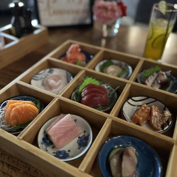 ZUNDO - Updated June 2025 - 209 Photos & 95 Reviews - 127 W Tiverton ...