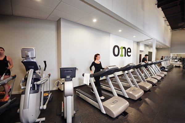 ONE HEALTH CLUBS - OAKVILLE - Updated January 2026 - 19 Reviews - 1011 ...