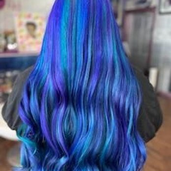 FOXYCUT SALON - Updated 2024 - 515 Photos & 403 Reviews - 808 Rainier ...