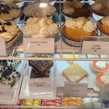 SUGAR BEACH BAKE SHOP - Updated December 2025 - 1598 Photos & 971 ...