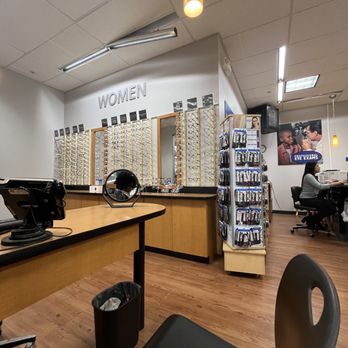 WALMART VISION CENTER - Updated December 2025 - 7735 N Tryon St ...