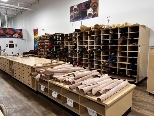 TANDY LEATHER FACTORY - Updated August 2025 - 13 Reviews - 405 Harding ...