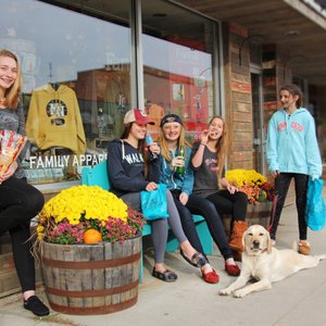 REEDS FAMILY OUTDOOR OUTFITTERS - 17 Photos & 28 Reviews - 522 ...