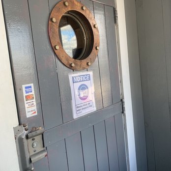 PUFFINS RESTAURANT - Updated December 2025 - 133 Photos & 72 Reviews ...