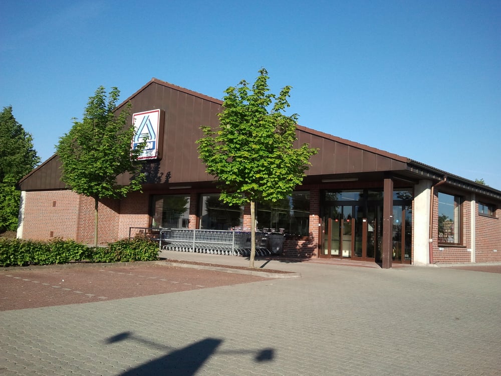ALDI - Updated November 2024 - Ziegelei 3, Fuldatal, Hessen, Germany ...