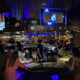NONA BLUE MODERN TAVERN - Updated August 2025 - 970 Photos & 999 ...