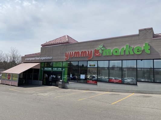YUMMY MARKET - Updated December 2024 - 53 Photos & 73 Reviews - 4400 ...