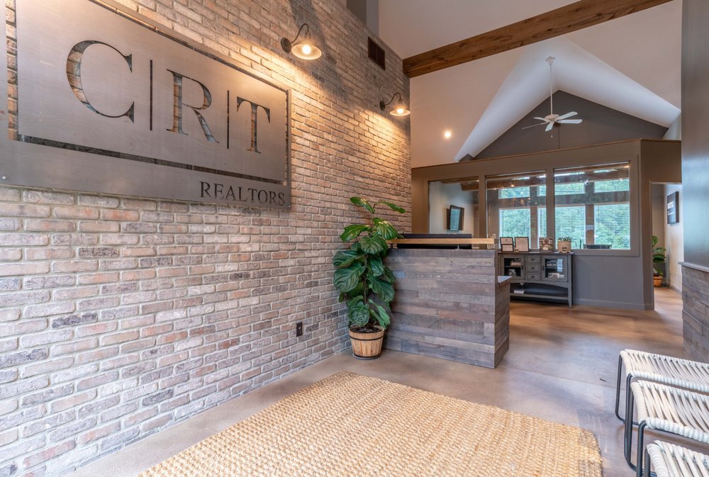 CRT REALTORS - Updated July 2024 - 116 Granville St, Gahanna, Ohio ...