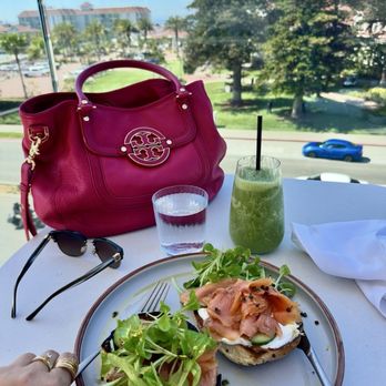 DIVE - Updated November 2025 - 113 Photos & 66 Reviews - 1417 Orange ...