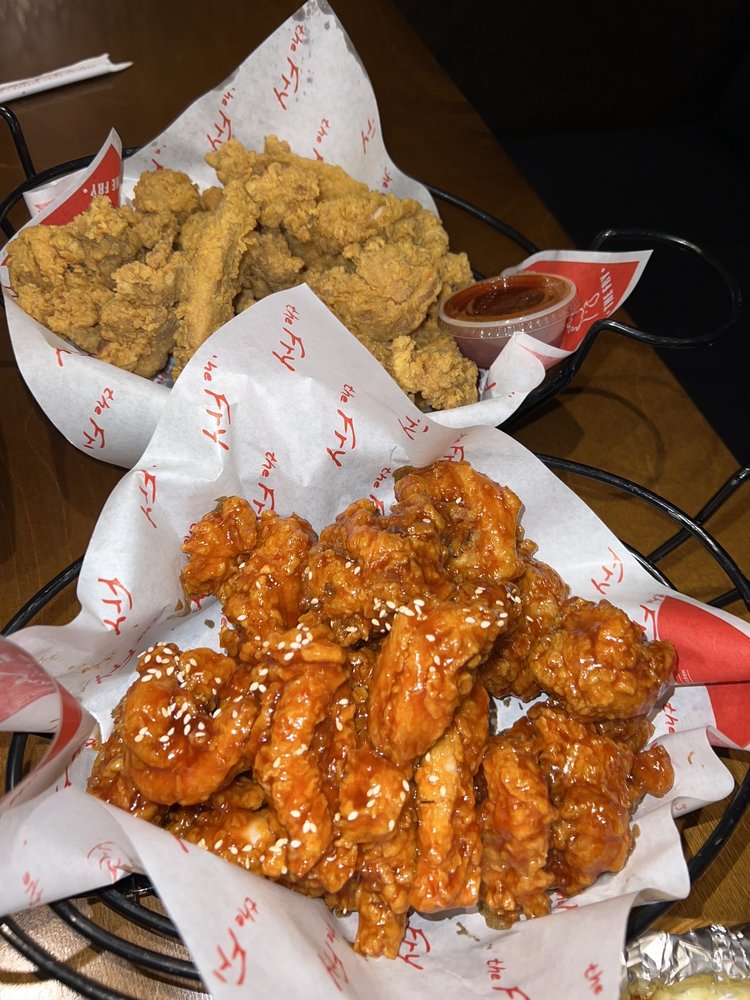 THE FRY - Updated December 2025 - 174 Photos & 120 Reviews - 6012 Yonge ...