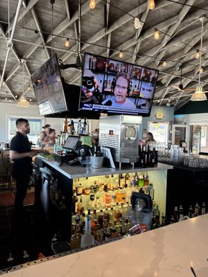IDEAL BAR & GRILL - Updated December 2025 - 1283 Photos & 1810 Reviews ...