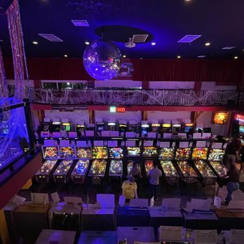 SILVERBALL RETRO ARCADE - DELRAY BEACH - Updated May 2024 - 959 Photos ...