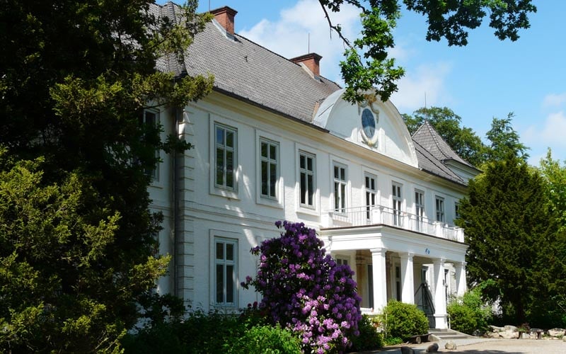 SCHLOSS NOER | Zum Hegenwohld 1, Noer, Schleswig-Holstein, Germany ...