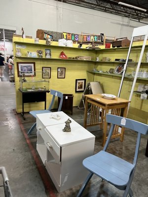 LEXINGTON PEDDLERS MALL - Updated December 2025 - 116 Photos & 52 ...