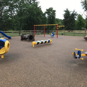 PARKSIDE PLACE PARK - 26 Photos - Playgrounds - 1 Parkside Pl, North ...
