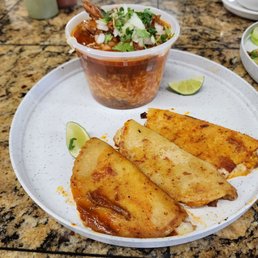 CAFE 931 - Updated October 2025 - 42 Photos & 35 Reviews - 2551 Madison ...