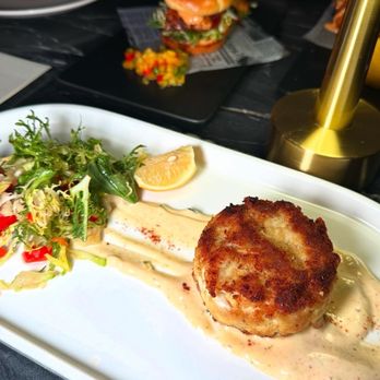 DOCKS OFF 5TH - Updated July 2025 - 387 Photos & 78 Reviews - 25 W 51st ...