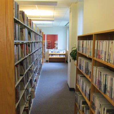 WEST WARWICK PUBLIC LIBRARY - Updated October 2025 - 38 Photos - 1043 ...