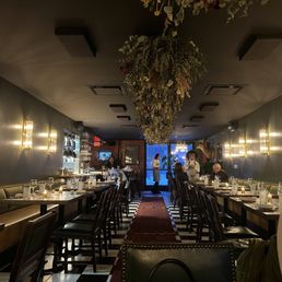 LADY OF THE HOUSE - Updated December 2025 - 671 Photos & 358 Reviews ...