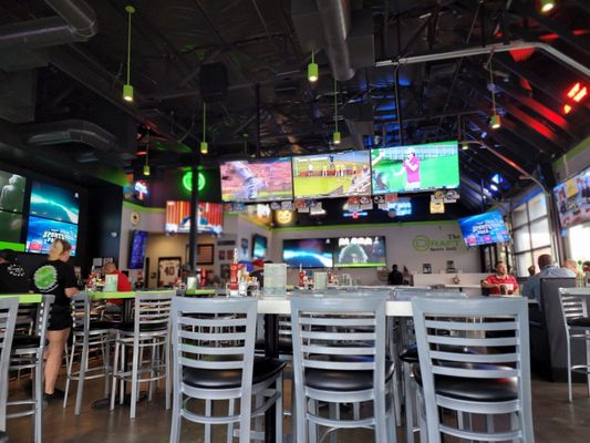 THE DRAFT SPORTS GRILL - Updated April 2025 - 241 Photos & 303 Reviews ...