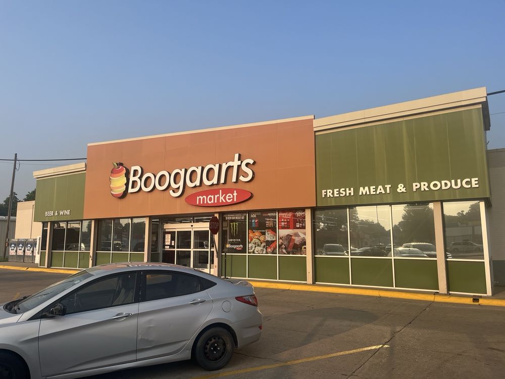 BOOGAARTS FOOD STORE - Updated December 2025 - 1615 2nd Ave, Kearney ...