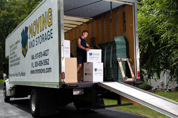 M&M MOVING AND STORAGE COMPANY - Updated December 2025 - 32 Photos & 18 ...