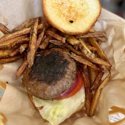 THE BURGER DIVE - Updated October 2025 - 400 Photos - 704 Reviews - 114 ...