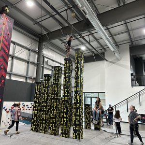 ALPINE CLIMBING ADVENTURE FITNESS - 47 Photos & 50 Reviews - 1450 ...