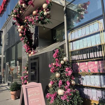 ORETTA MIDTOWN - Updated January 2026 - 256 Photos & 84 Reviews - 2131 ...