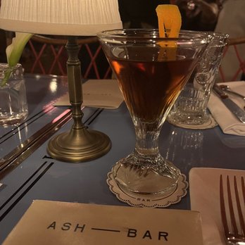 ASH BAR - Updated December 2025 - 111 Photos & 50 Reviews - 2 E Read St ...