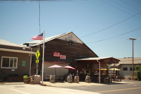 TIN ROOF BISTRO - Updated June 2026 - 79 Photos & 46 Reviews - 36 Main ...