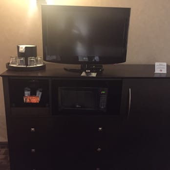 CLARION INN ELMHURST - OAKBROOK - Updated May 2024 - 56 Photos & 47 ...