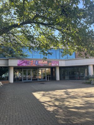 ARLINGTON PUBLIC LIBRARY - ARLINGTON - Updated November 2025 - 37 ...