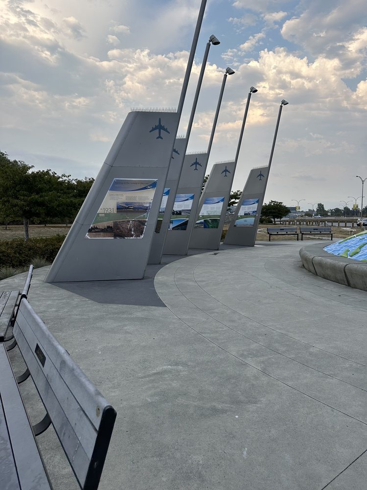 LARRY BERG FLIGHT PATH PARK - Updated April 2025 - 32 Photos - Richmond ...