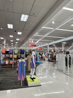 TARGET - Updated November 2025 - 122 Photos & 133 Reviews - 7930 ...