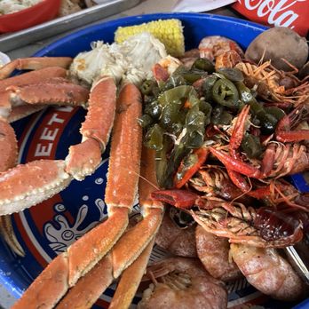 DEWY DEW BUGZ - Updated October 2025 - 40 Photos & 57 Reviews - 9419 ...