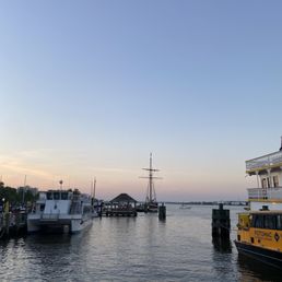 CHART HOUSE - Updated July 2025 - 1870 Photos & 1592 Reviews - 1 ...