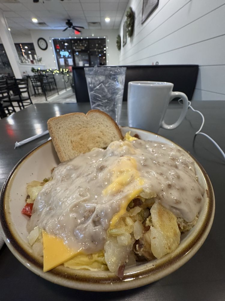 CANNELLA CAFE - Updated July 2025 - 44 Photos & 61 Reviews - 660 ...