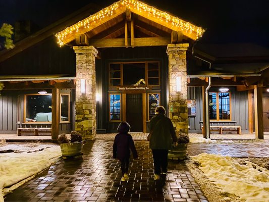 DEVILS BACKBONE BREWING COMPANY - Updated December 2025 - 730 Photos ...