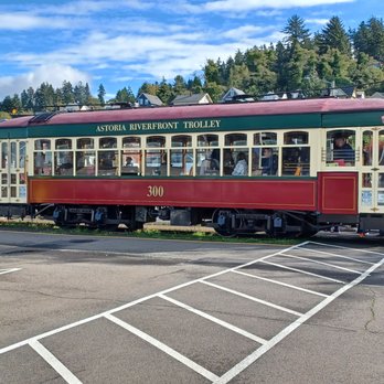 RIVERFRONT TROLLEY ASSOC - Updated October 2025 - 30 Photos & 42 ...