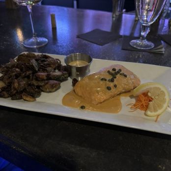 GRILL 211 - Updated December 2025 - 61 Photos & 102 Reviews - 211 ...