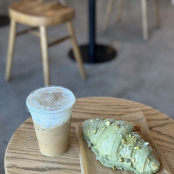 LITTLE OX COFFEE - Updated June 2024 - 646 Photos & 327 Reviews - 217 N ...