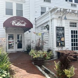 FLATBREAD COMPANY - Updated July 2025 - 284 Photos & 625 Reviews - 2952 ...