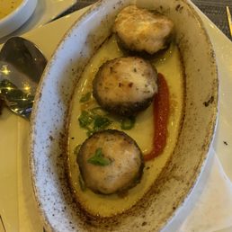 EMBARGO - Updated December 2025 - 348 Photos & 509 Reviews - 453 Main ...